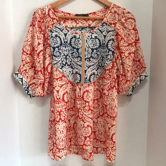 THML | Tops | Thml Contrast Floral Piffed Sleeves Blouse | Poshmark